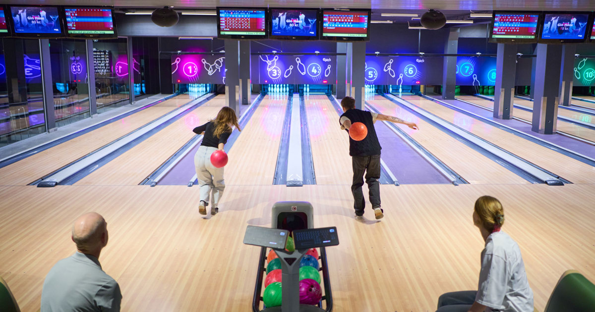 Bowling in Copenhagen – Read more about our bowling packages here